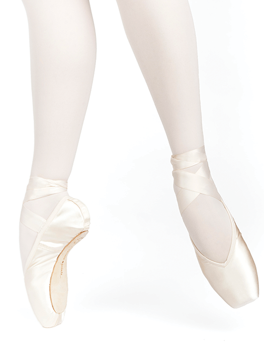 Russian Pointe Entrada Pro Draw Flex Soft – Opening Night! Dancewear
